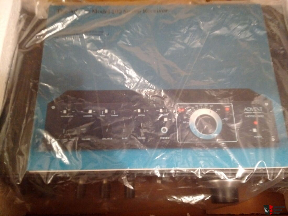 Advent Model 300 Receiver Photo #1127267 - Aussie Audio Mart