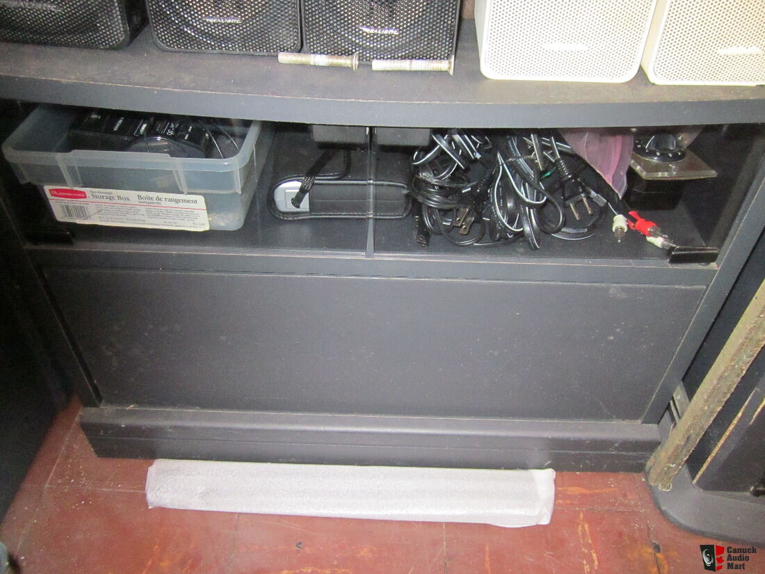 FREE stereo cabinets and one nice empty console Photo #1165095 - Canuck ...