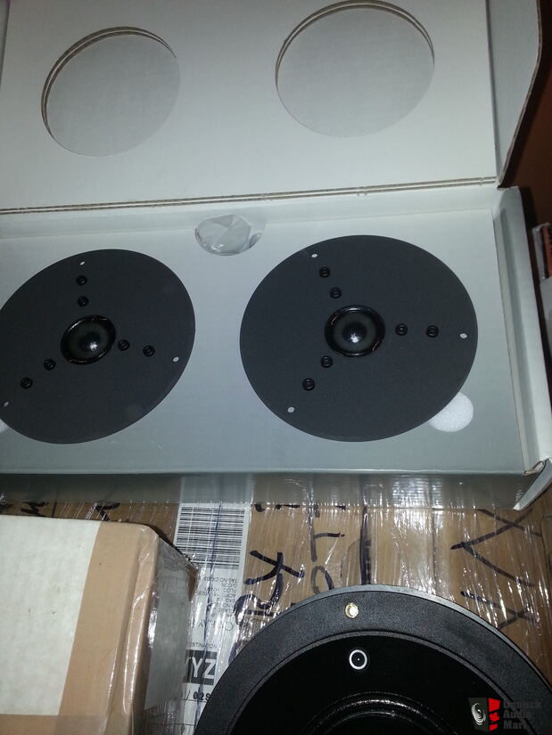 VOLT VM-752 midrange(3" soft dome....20lbs each)..BNIB Dynaudio t330 ...