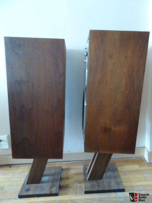 Marantz HD770 Speakers Photo #1170263 - Canuck Audio Mart
