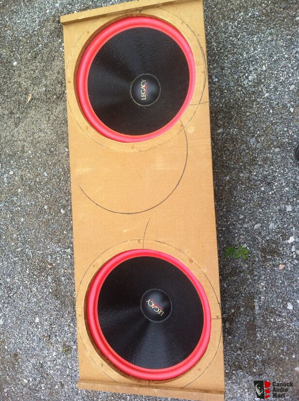 2 18 inch pyramid legacy subwoofers Photo #1186672 - Canuck Audio Mart