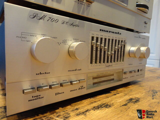 Vintage Marantz PM700 Amp ST400 Tuner Photo #1187212 - US Audio Mart