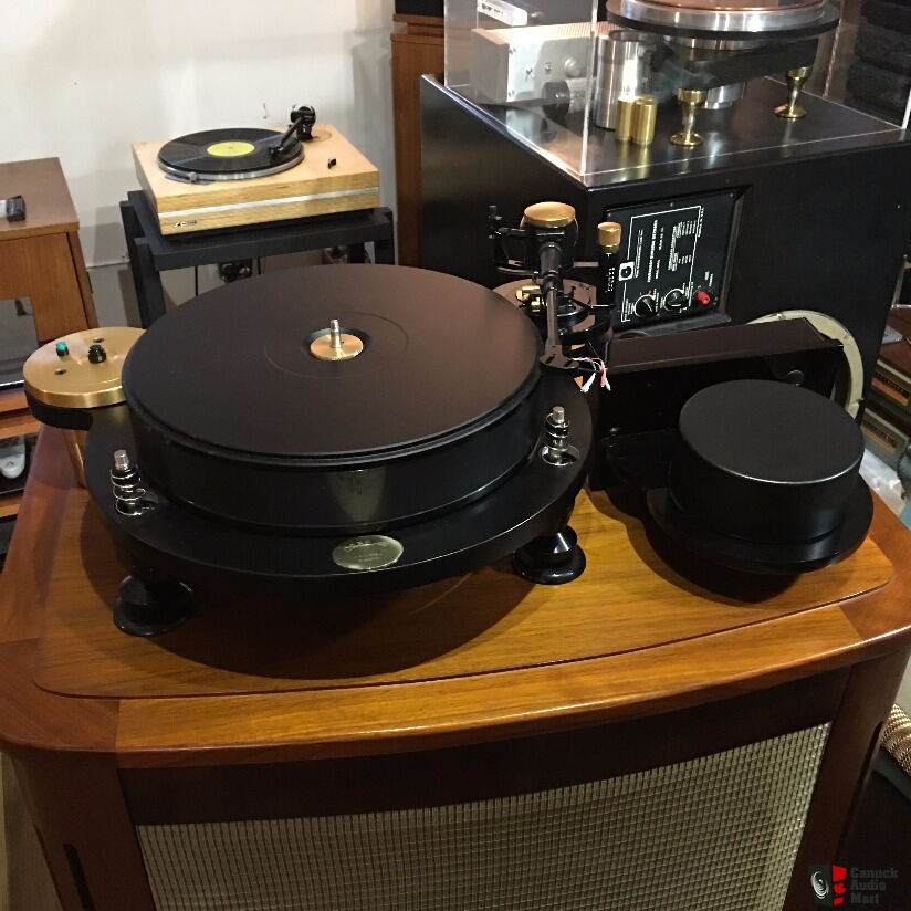 JA Michell Orbe SE Turntable Photo #1190352 - Canuck Audio Mart