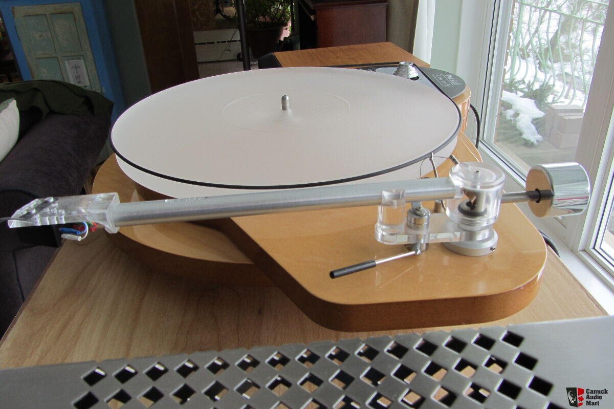 Roksan Radius 5 turntable Photo #1194860 - Canuck Audio Mart
