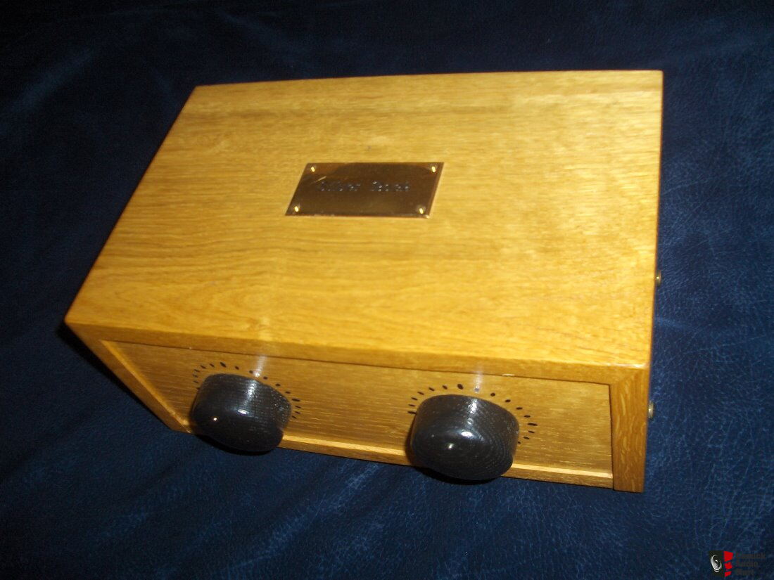 Audio Consulting Silver Rock Signature passive transformer volume ...