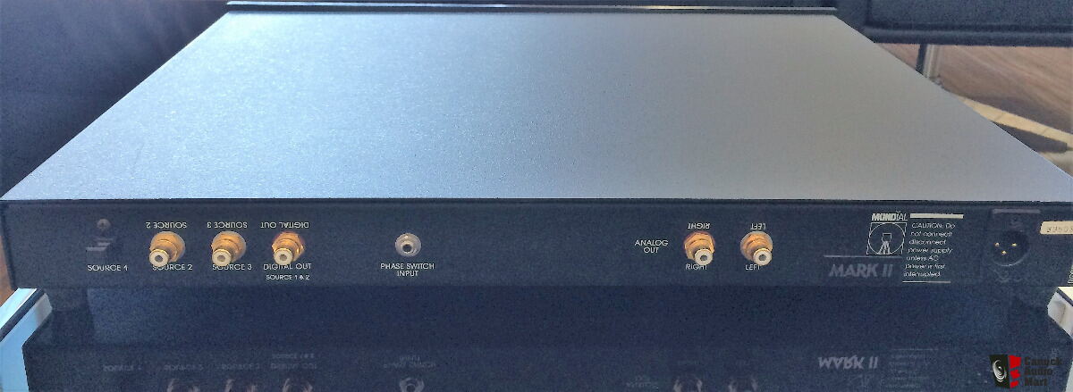 Aragon D2A mk2 DAC with IPS power supply Photo #1220436 - Canuck Audio Mart