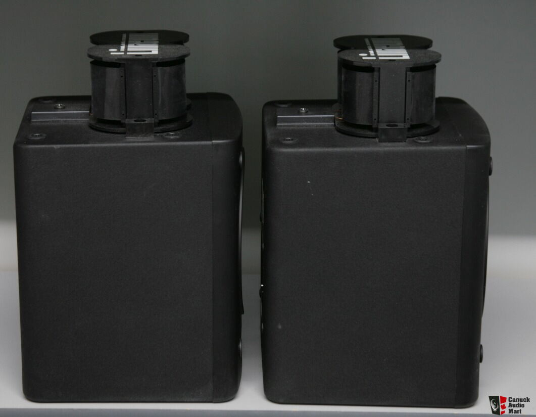 Optimus PRO LX 5II Book Shelf Speakers Photo #1228094 - Canuck Audio Mart