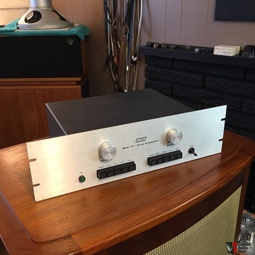 AGI vintage SS preamplifier, TAS recommended, rare rack mount front ...