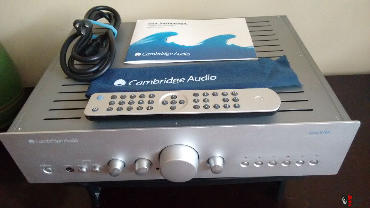 Cambridge AUDIO Azur 540A Amplifier For Sale - US Audio Mart