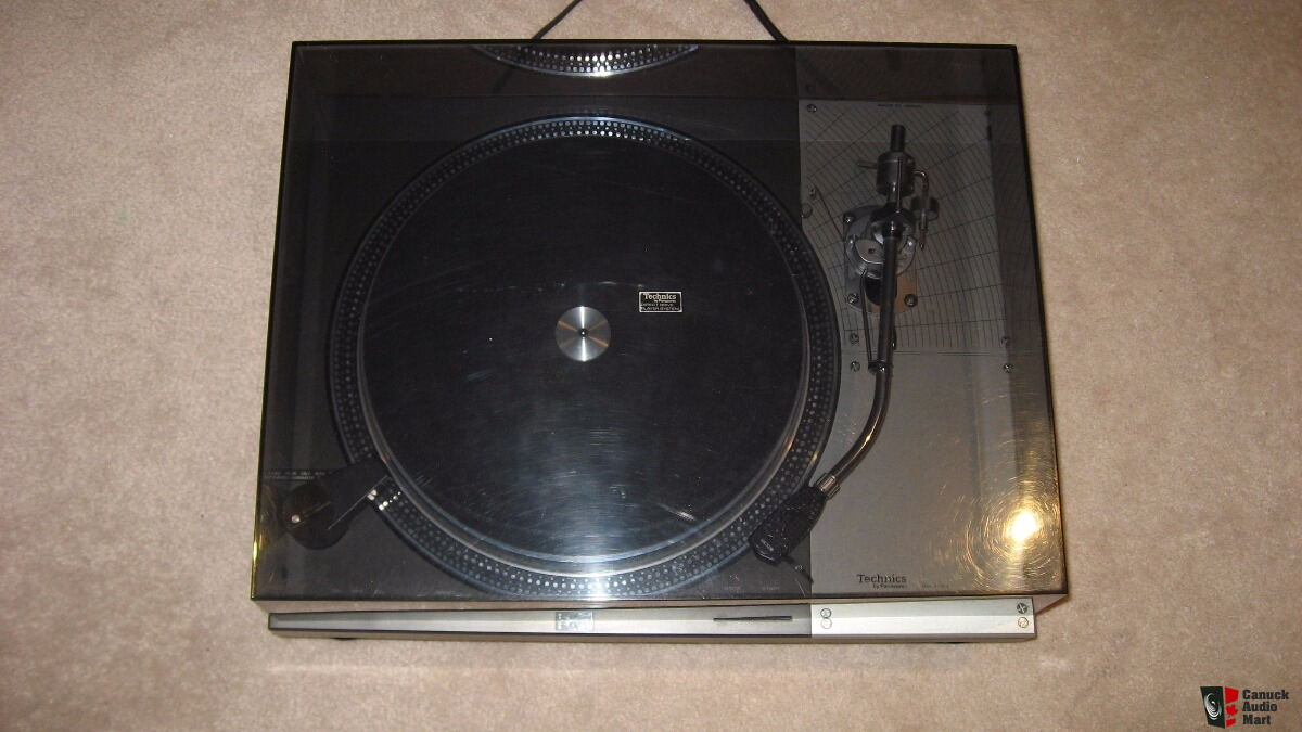 Technics SL-110 Direct Drive Turntable Photo #1239148 - UK Audio Mart