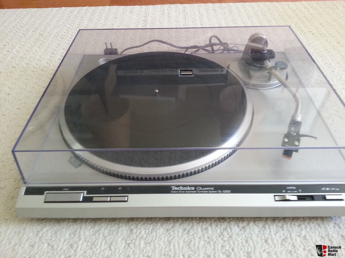 Technics SL-Q202 Turntable Photo #1249449 - US Audio Mart