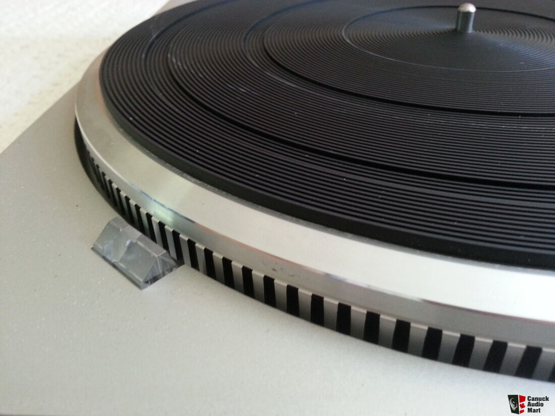Technics SL-Q202 Turntable Photo #1249449 - US Audio Mart