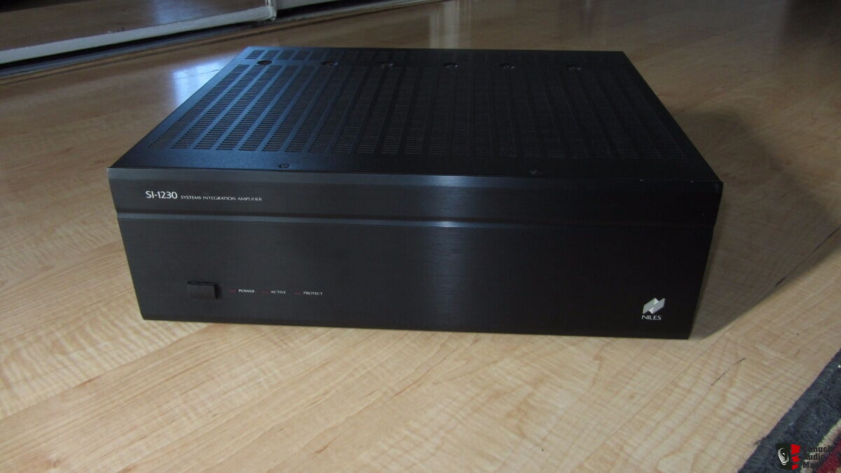 Niles SI-1230 12 channel amplifier For Sale - Canuck Audio Mart