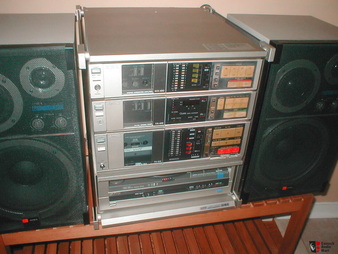 Complete vintage AIWA stereo system