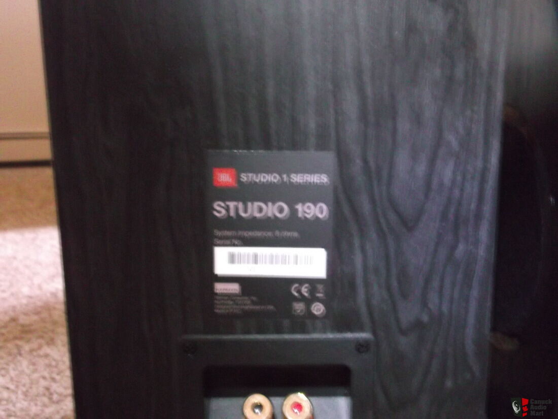 JBL Studio 190 3 way 4SPKR Towers Photo #1279461 - Canuck Audio Mart