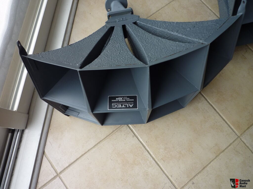 Altec 288C and Altec 805B horns with adapters Photo #1281336 - Canuck ...
