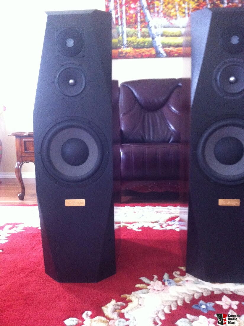 3 Way Speakers Excellent Sound Photo #1284181 - Canuck Audio Mart