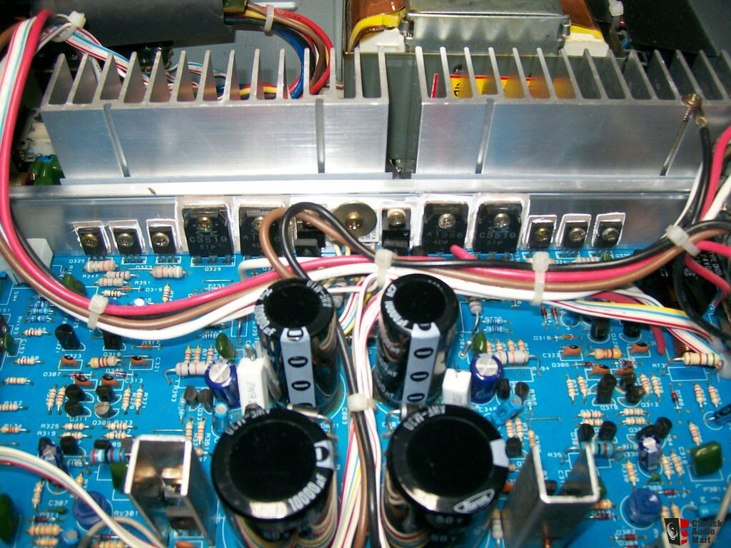 NAD 304 INTEGRATED AMPLIFIER SOLD Photo 129008 Canuck Audio Mart
