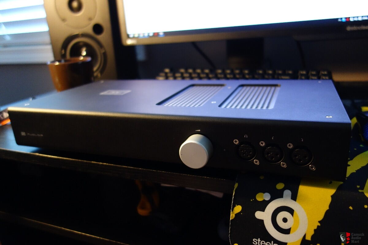 Schiit Mjolnir 1st Gen Balanced Solid States Headphone Amplifier ...
