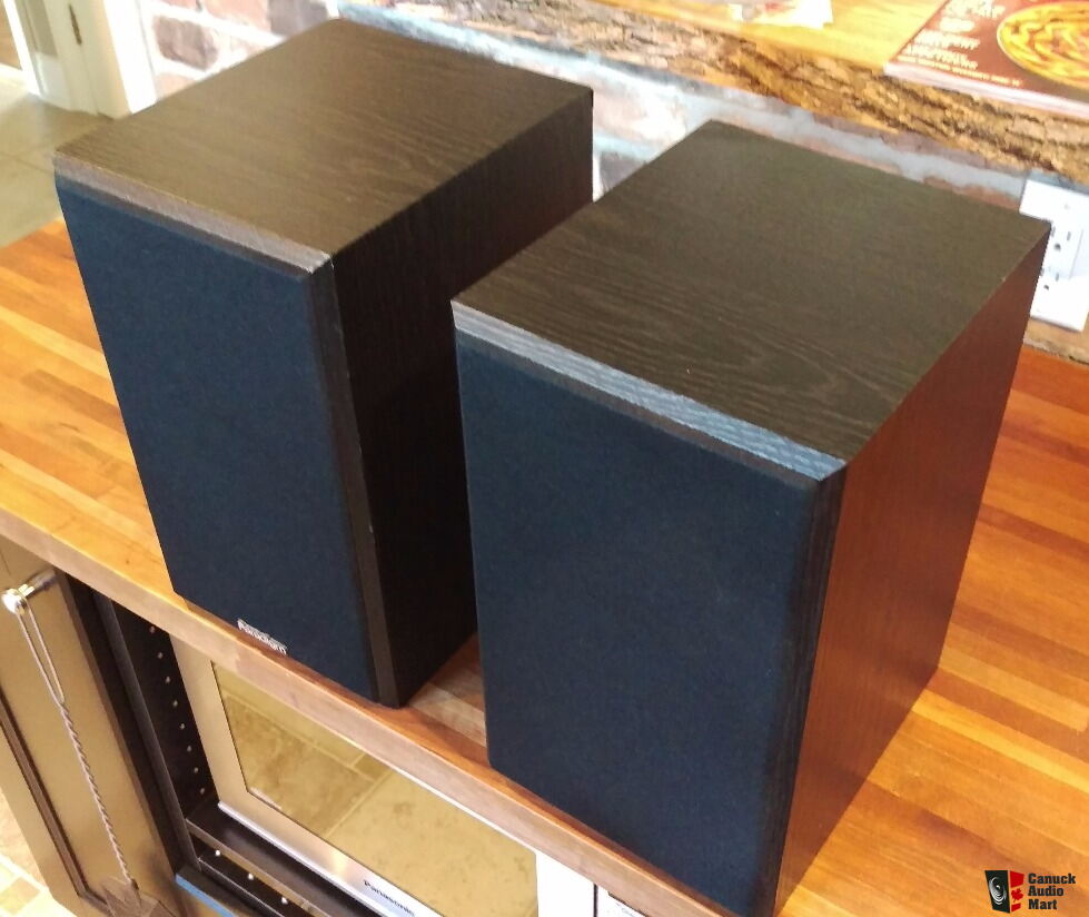 Paradigm Titan v1 - Pair Photo #1300411 - Canuck Audio Mart