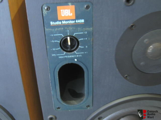 JBL Studio Monitor 4408 Photo #1309793 - Canuck Audio Mart