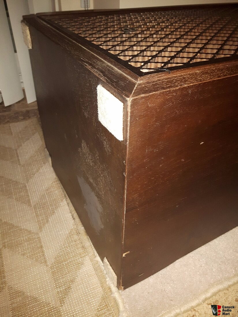 Rotel RA-310 integrated and Sansui SP-200 speakers (some work needed ...