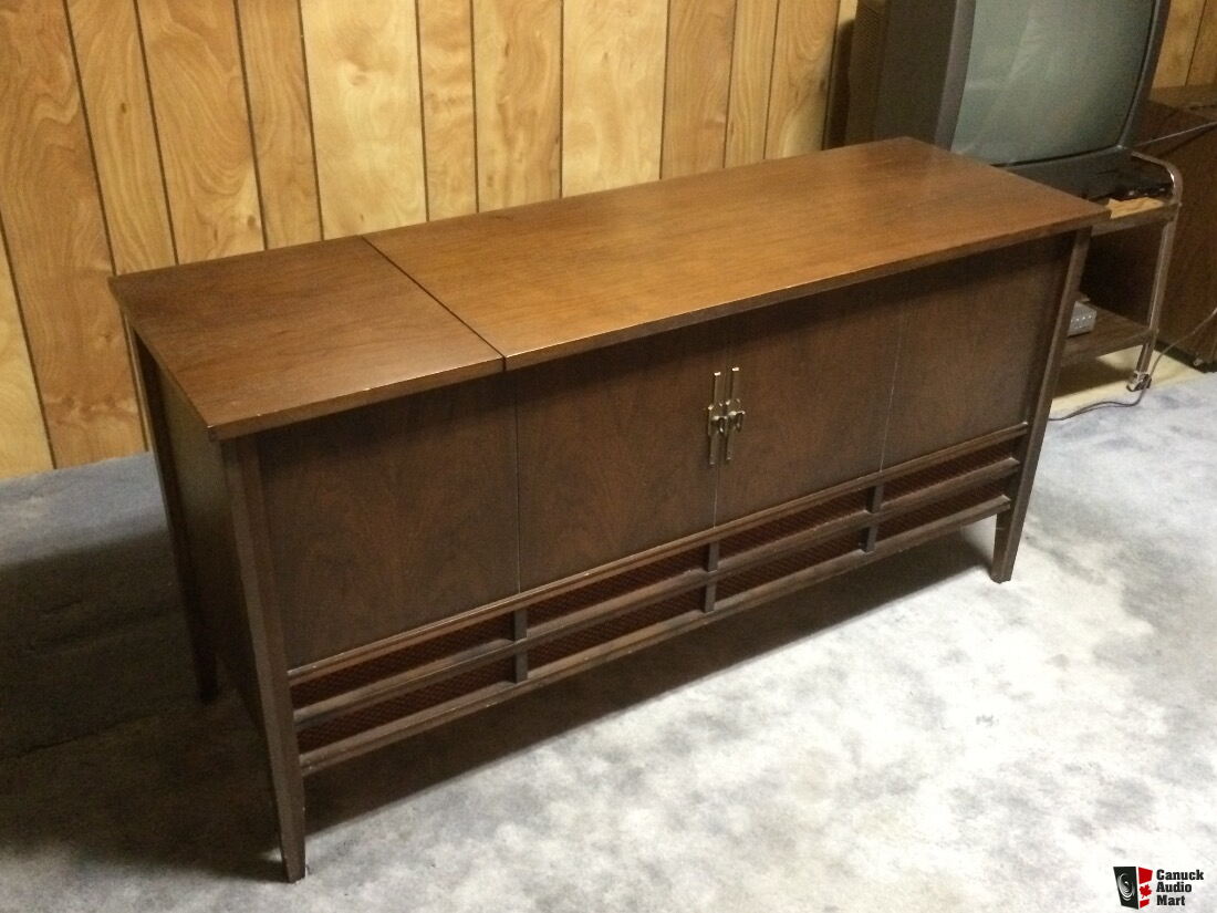 Electrohome - Vintage 50's Stereo Receiver, record player Console Photo ...