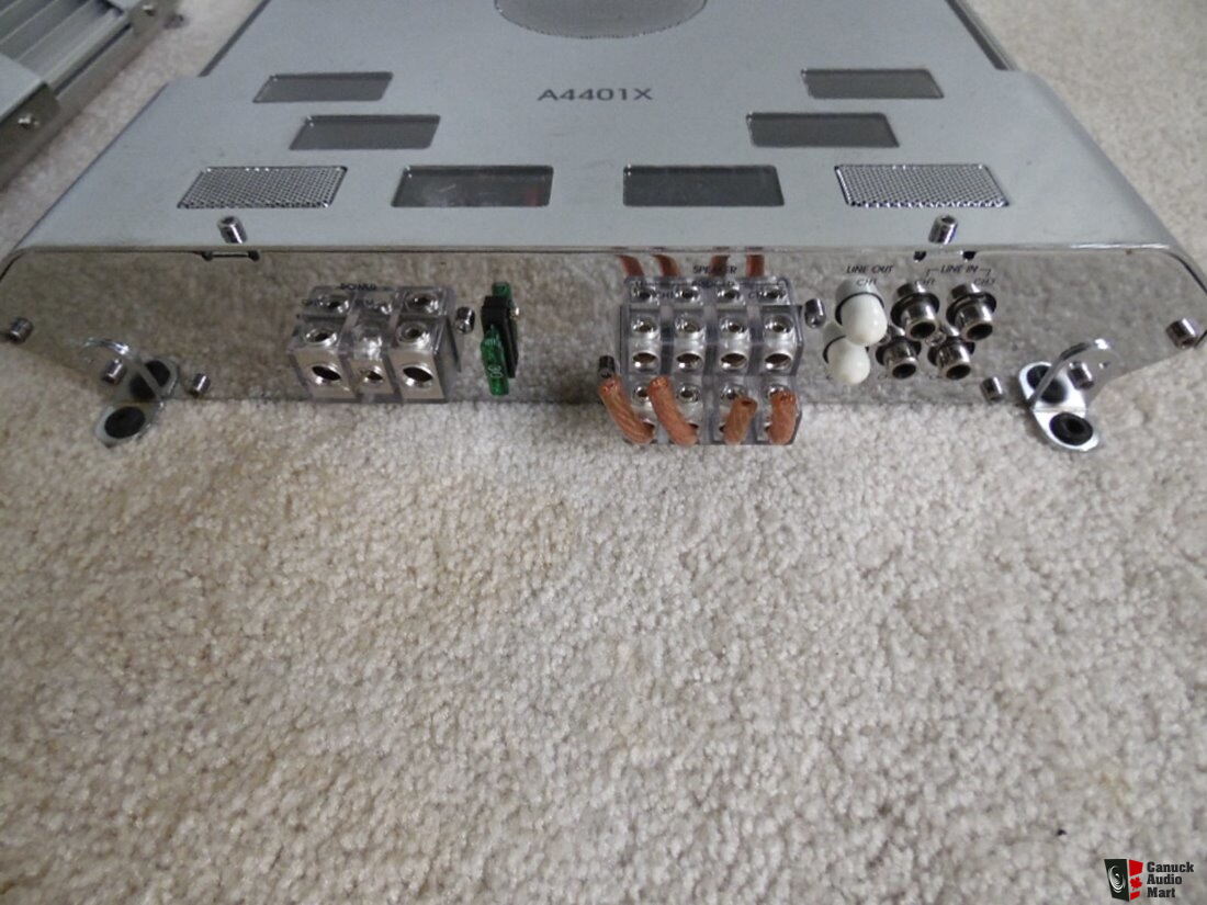 Audiobahn A4401X Photo #1322322 - Aussie Audio Mart