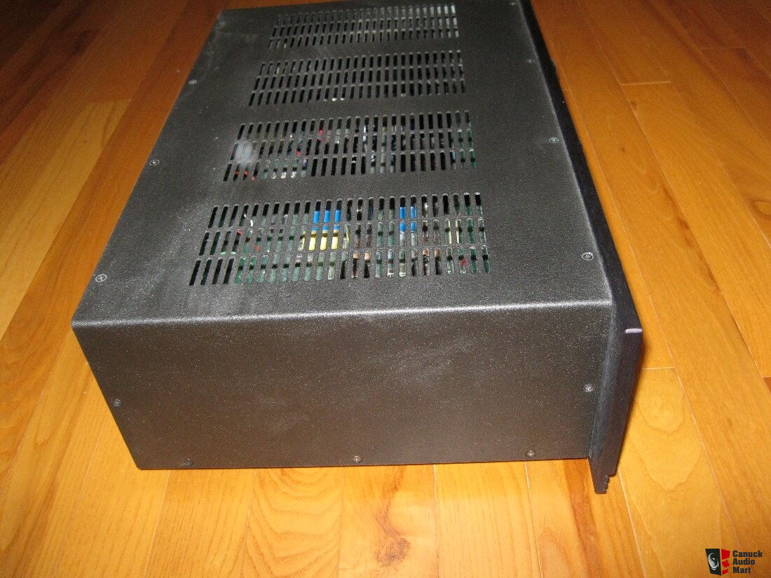 Anthem tube Pre 1L preamplifier Photo #1336431 - Canuck Audio Mart
