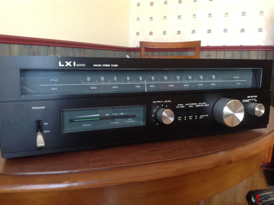 LXI TR6002 AM/FM Stereo Tuner Photo #1346363 - US Audio Mart