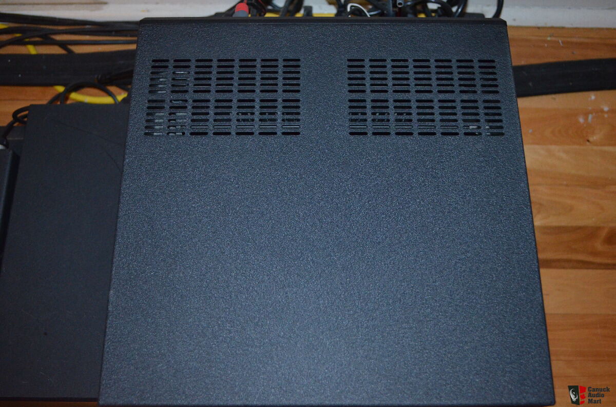 For Sale 2 black Linn LK85 power amps in excellent condition Photo ...