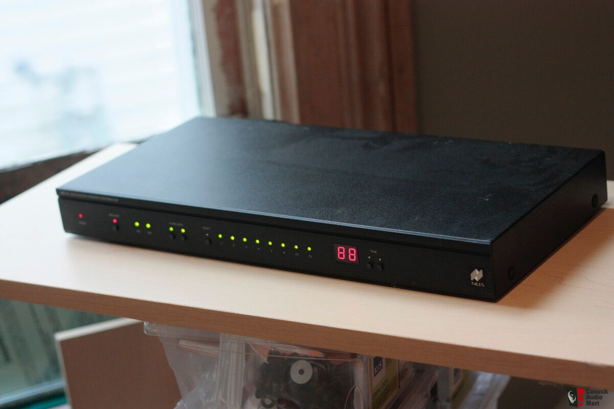 Niles IPC-6 Intelligent Power Controller (Sold Pending) Photo #1399067 ...