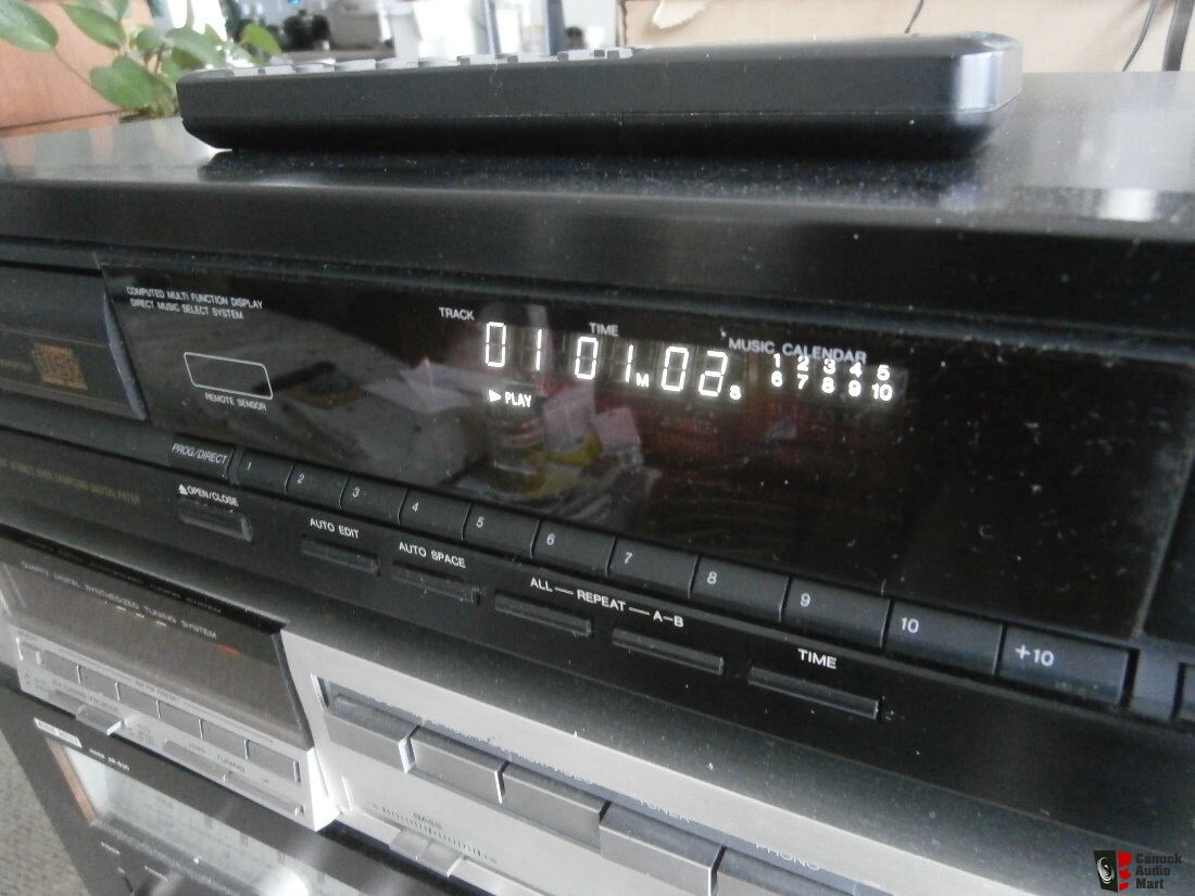 Denon DCD-620 CD Player - Double Super Linear Converter (PCM56P x2 ...