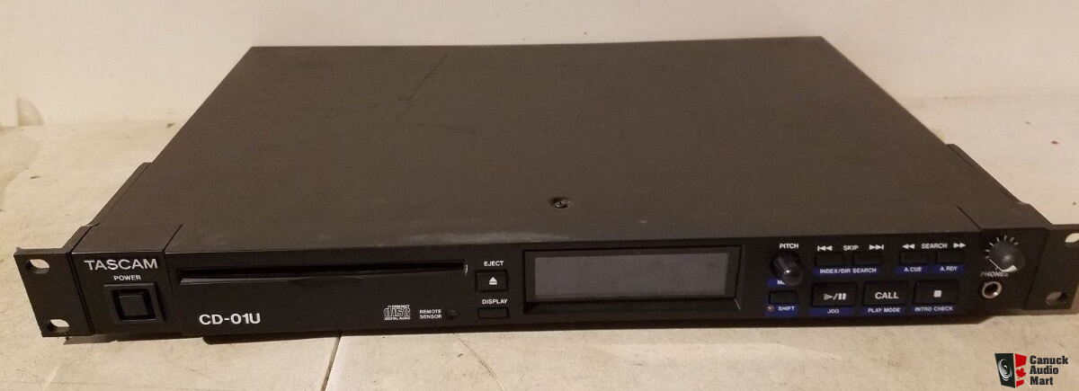 Tascam CD-01U Rack Mount CD Player trade 4 silver Harman Kardon ...