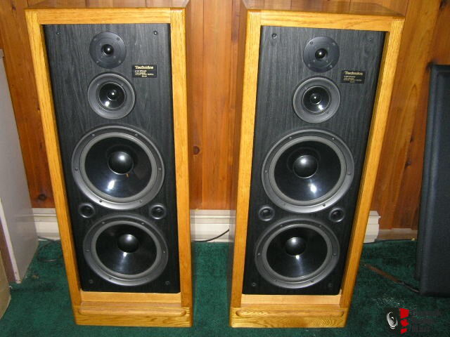 Technics SB-A52 floorstanders w/custom oak cabinets Photo #141931 ...