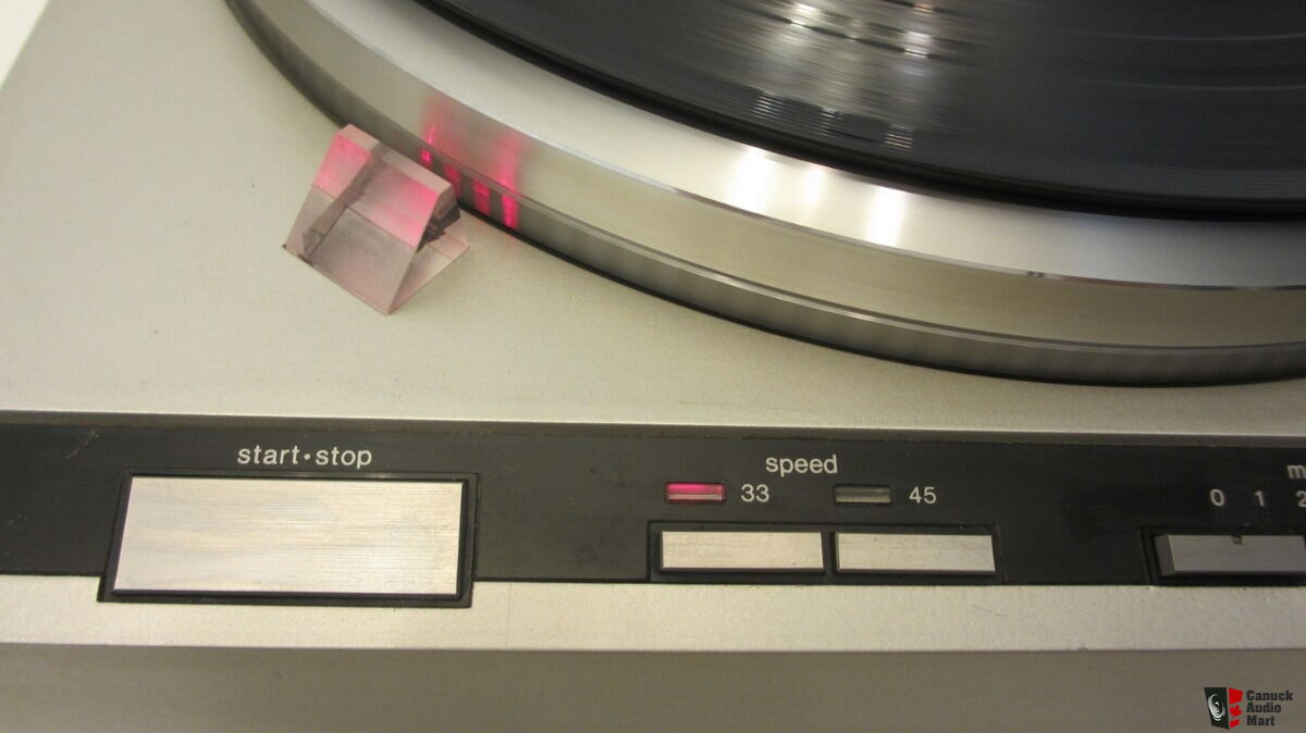 Technics SL-Q3 Fully Automatic Quartz-Controlled Direct-Drive Turntable ...