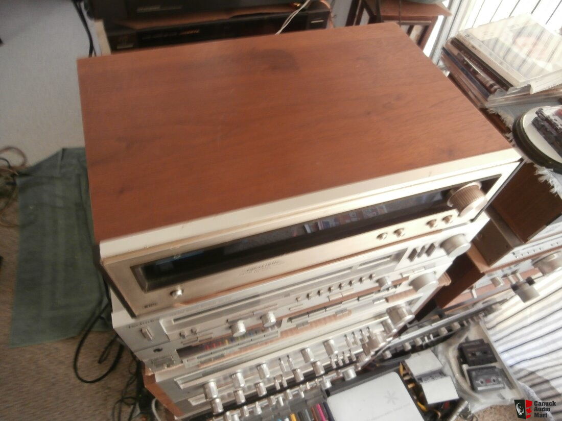 Realstic TM-1000 Stereo Tuner Photo #1425207 - Canuck Audio Mart