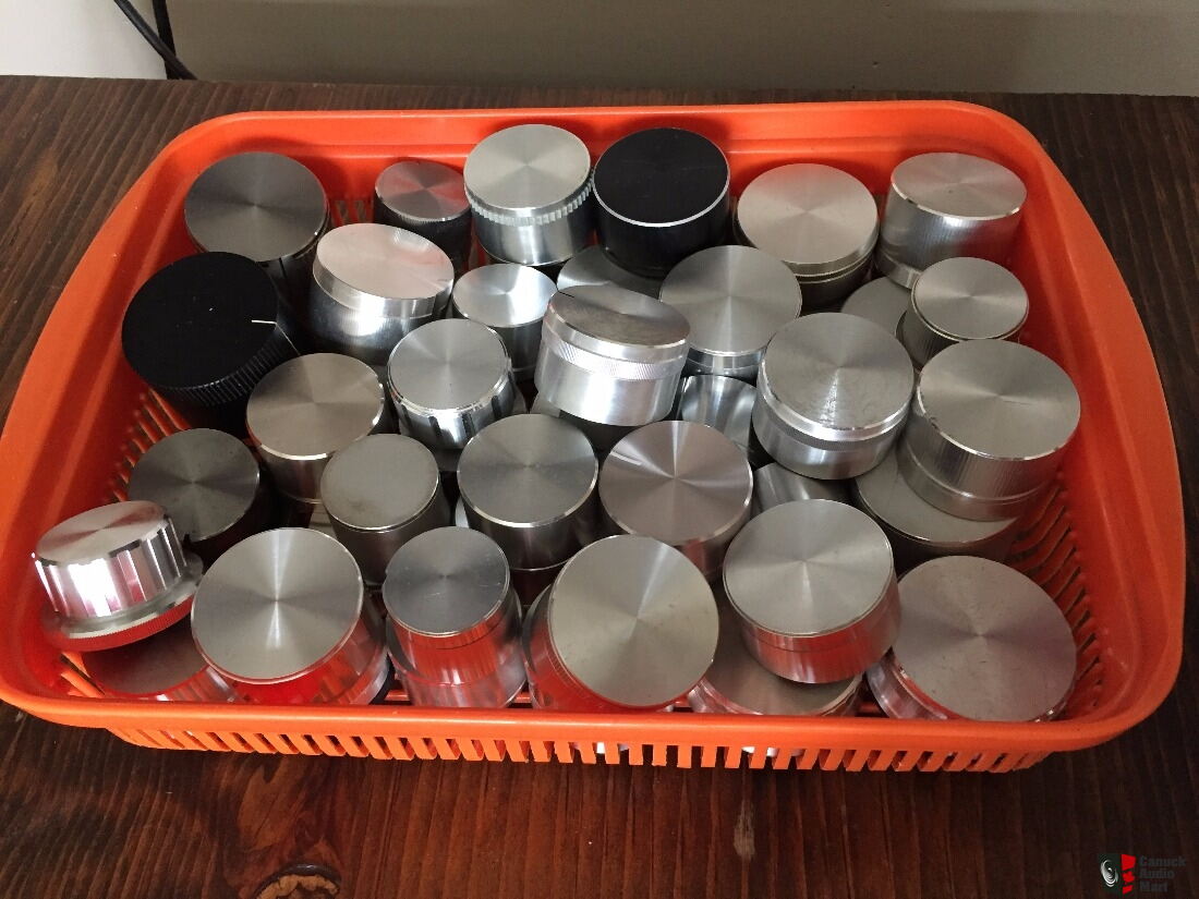 Huge Lot Vintage HiFi Receiver Knobs Photo #1432173 - Canuck Audio Mart