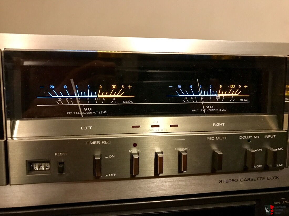 Serviced 1983 Fisher DD-350 Direct Drive Cassette Tap Deck VU meters ...