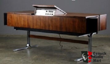 Vintage Electrohome Circa 709 and 701 Console Stereo Photo #1466126 ...