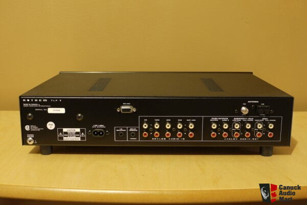 Anthem TLP-1 Preamp Black finish Photo #147255 - Canuck Audio Mart