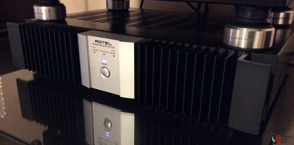 Rotel RB 1050 (Reduced) Photo #1475955 - Canuck Audio Mart