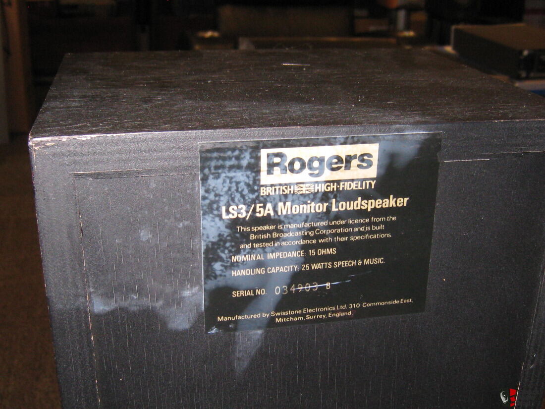 Rogers LS 3/5A in Black Photo #1490947 - Canuck Audio Mart