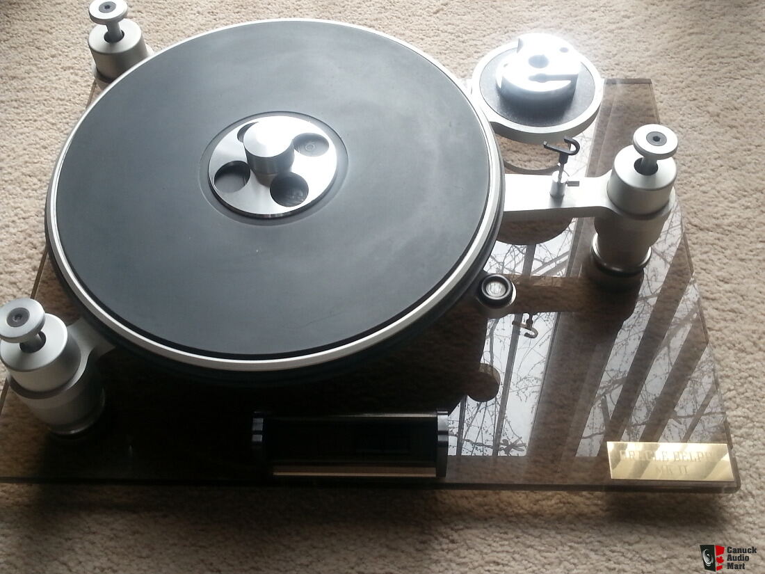 Oracle Delphi Mk. II turntable Photo #1493423 - Canuck Audio Mart