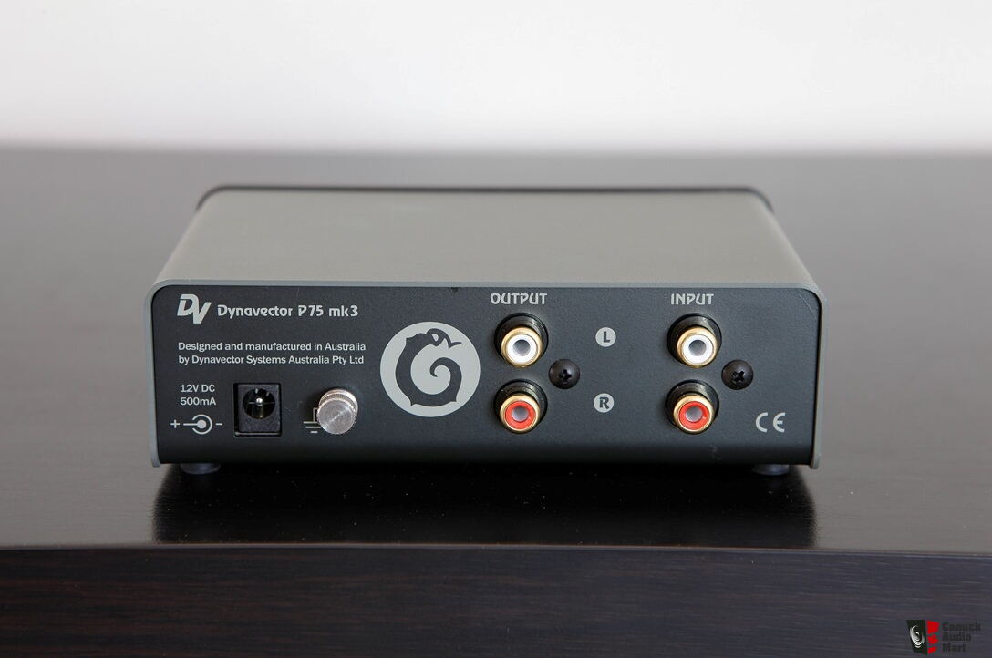 Dynavector P75 MK3 Phono preamp, mint condition, (DV20x cartridge also ...