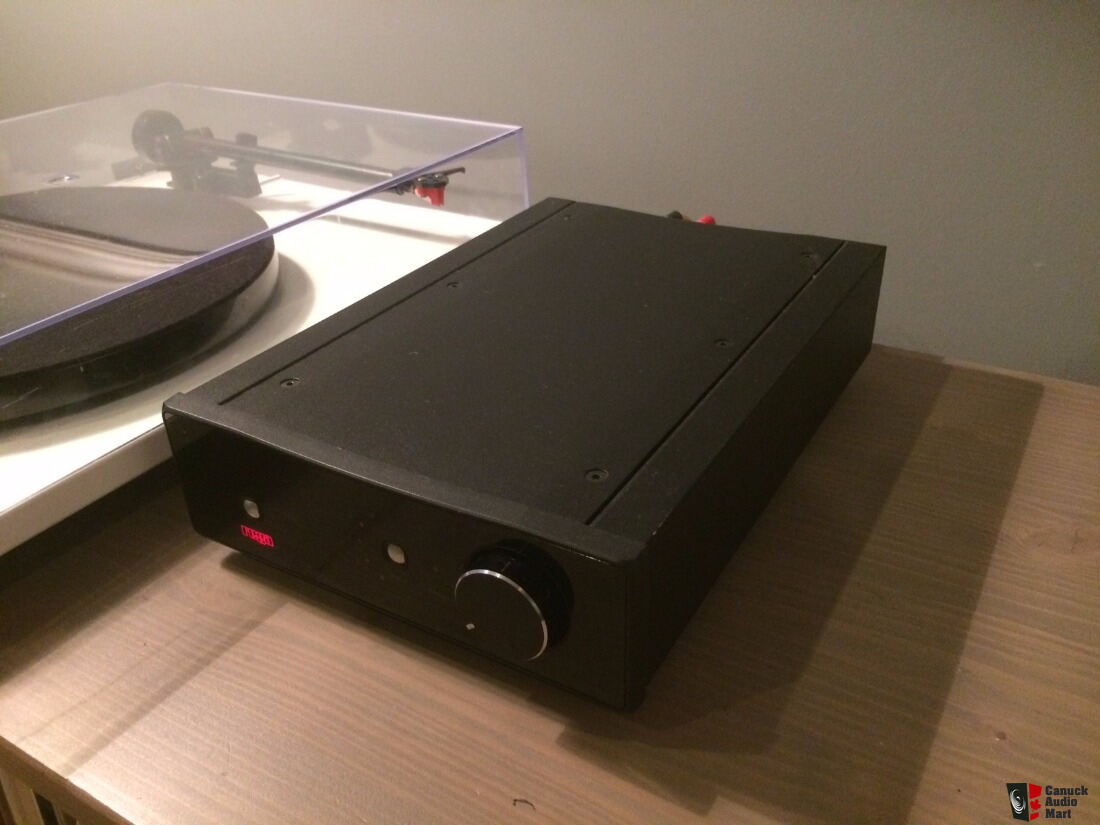 Rega Brio R Integrated Amplifier Photo #1513402 - Canuck Audio Mart