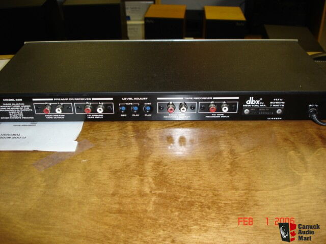 dbx 228 Type II Tape Noise Reduction System Photo #15180 - Canuck Audio ...