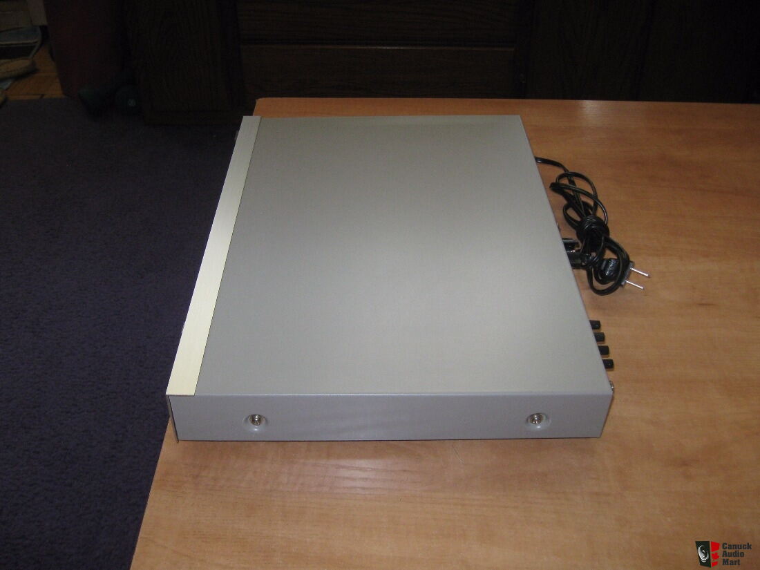 NEC T-651E Tuner - Authentic Series Photo #1535042 - UK Audio Mart