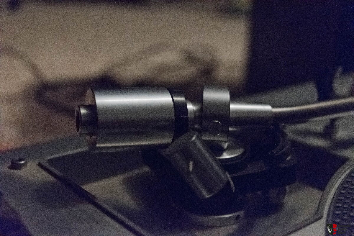 AKAI AP-006 Direct Drive Turntable Photo #1537248 - Canuck Audio Mart
