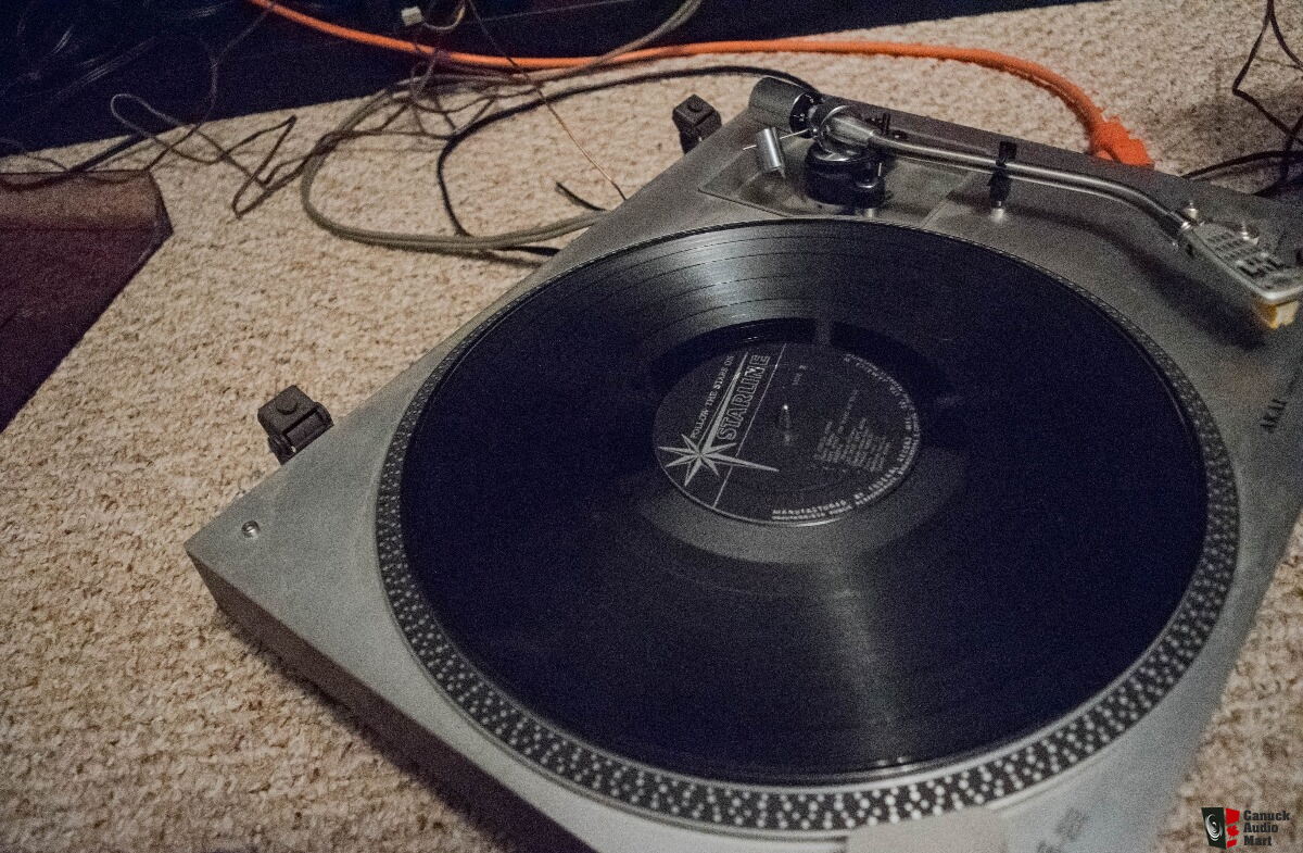 AKAI AP-006 Direct Drive Turntable Photo #1537248 - Canuck Audio Mart